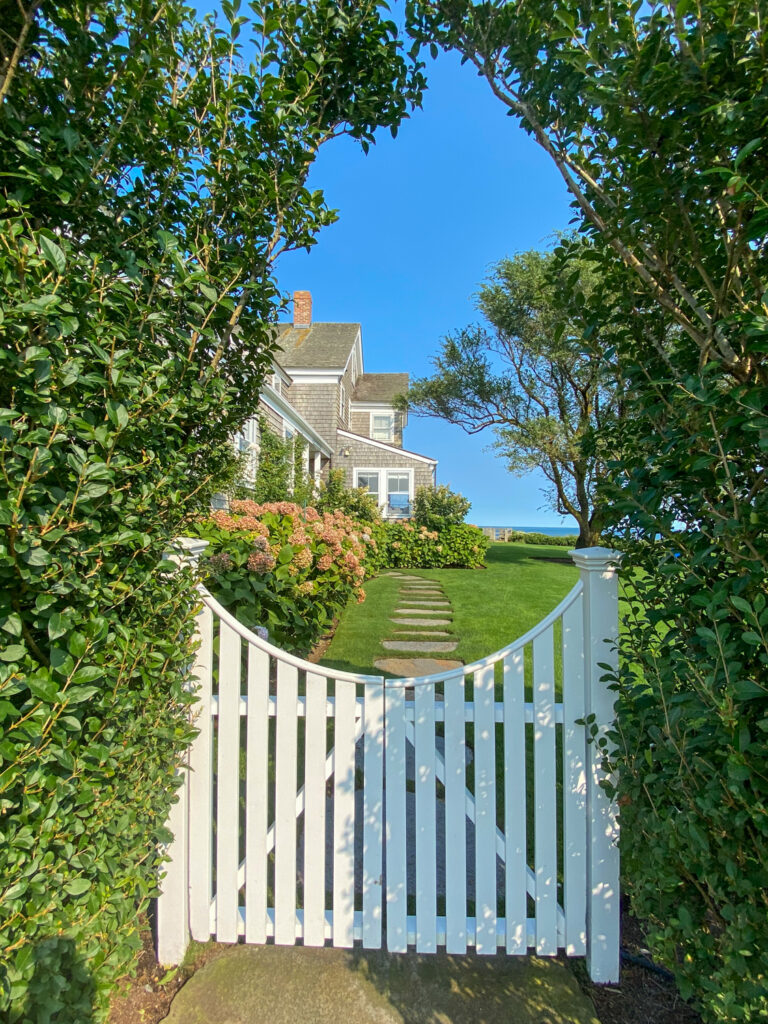 The Perfect Day Trip To Nantucket | 7 Things To Do - Life in Apt B